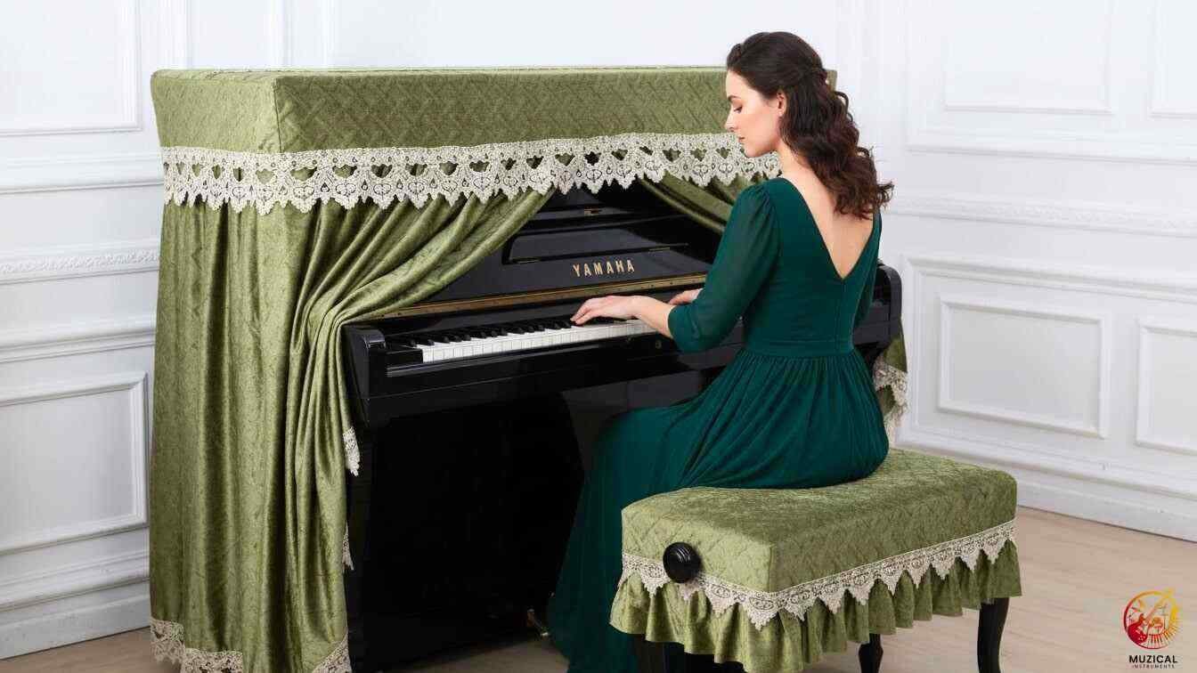 Does an Upright Piano Cover Muffle the Sound?